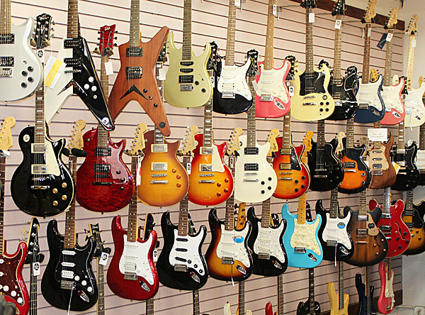 Electric-Guitars - Dusty's Guitars